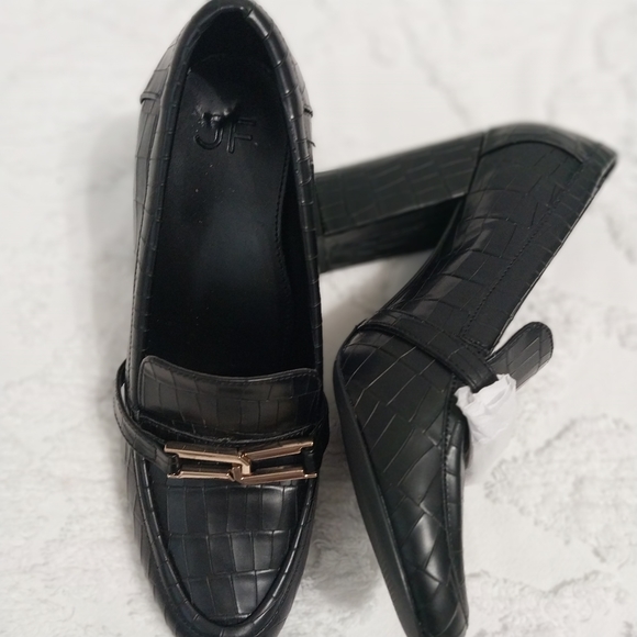 JustFab | Shoes | Justfab Marissa Hardware Loafer Pump | Poshmark